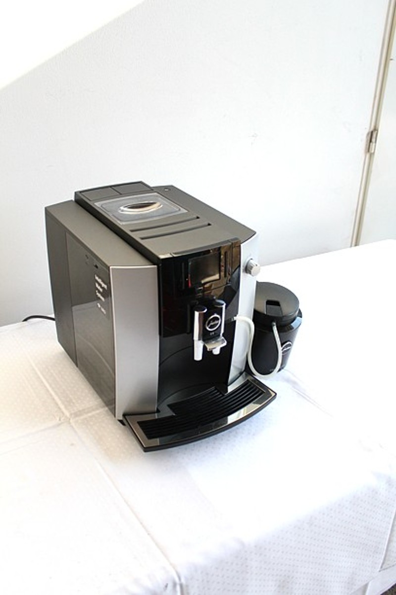 Kávovar Jura - cappuccinator s chladničkou - Gastro - půjčovna Ostrava ...